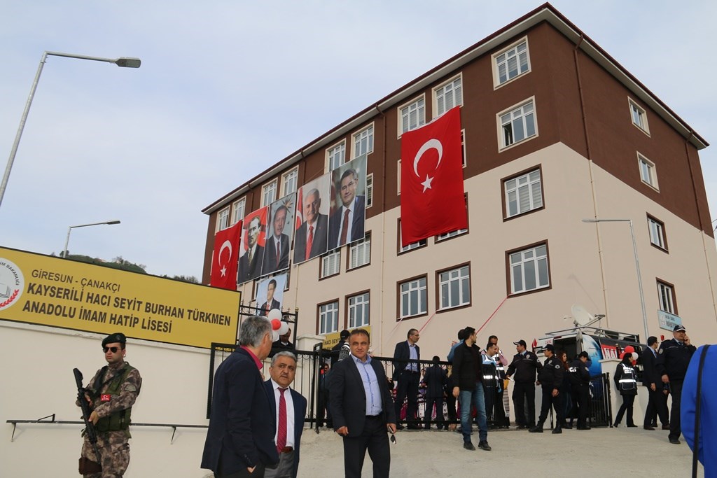 Çanakçı’da İmam Hatip Lisesi Açılışı Çanakçı’da İmam Hatip Lisesi Açılışı